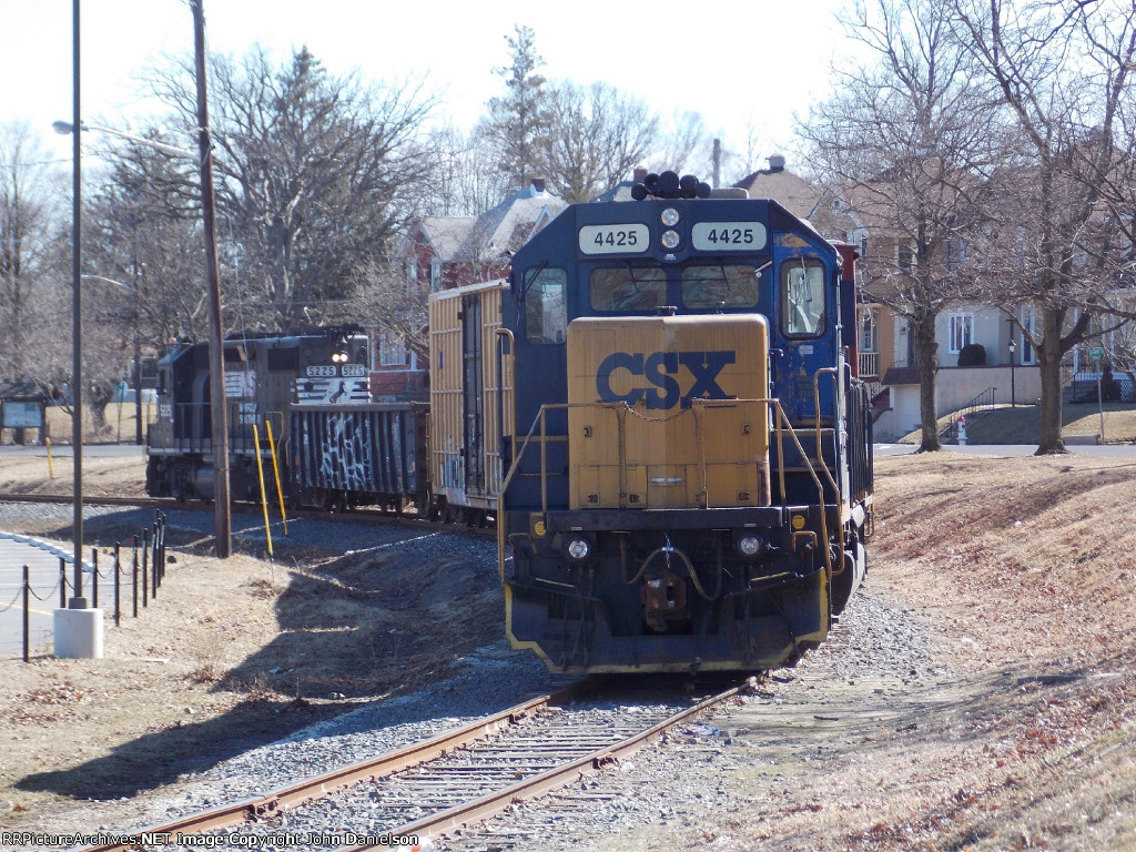 CSX 4425